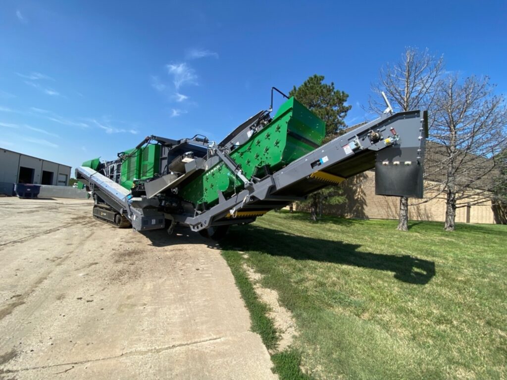 Heavy Construction Equipment Sales, Rental, Parts KS & MO - Berry Tractor